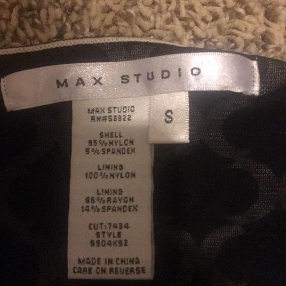 Max Studio | Dresses | Max Studio Lattice Print Dress Size S | Poshmark
